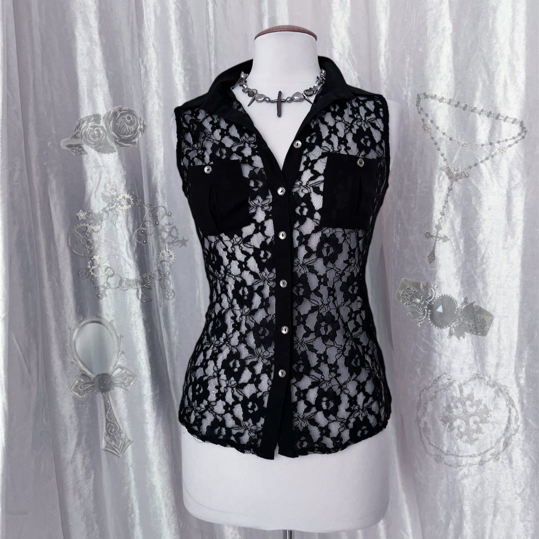 Beautiful alternative lace shirt 🕷️ – Raccollectors